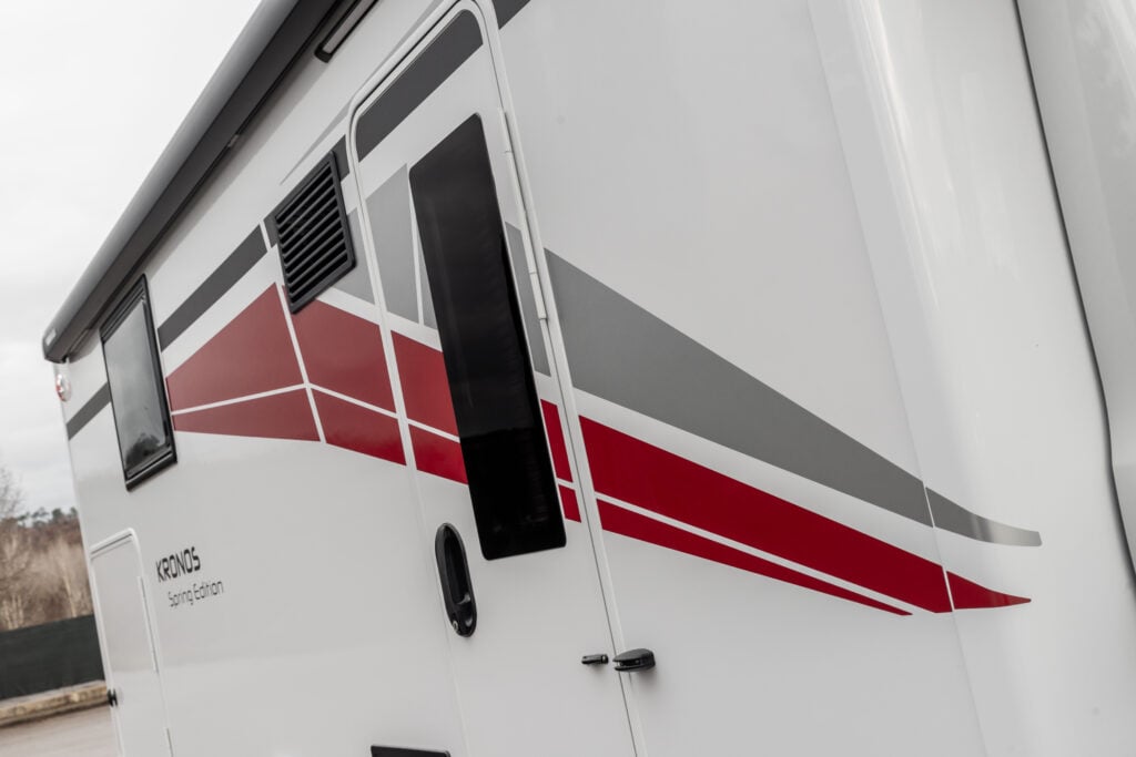 Kronos 266 TL Spring Edition - RollerTeam GLOBAL